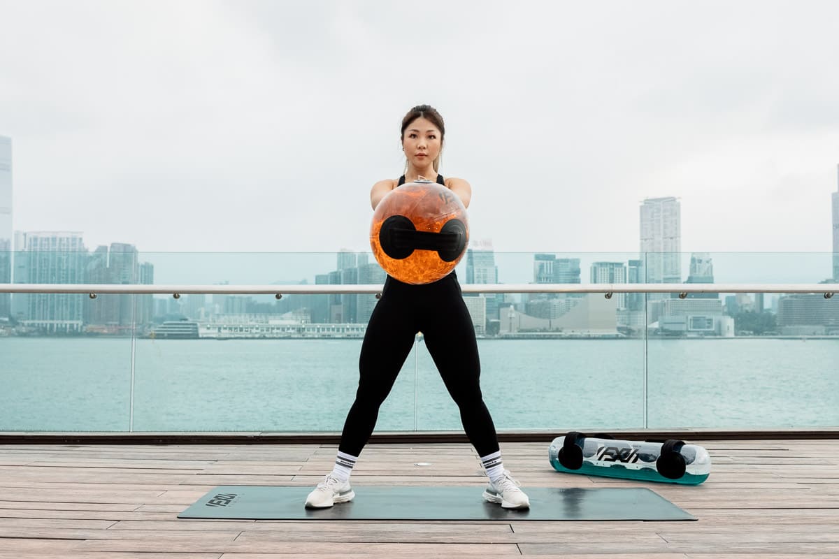 10 Ejercicios de bajo impacto en casa con Aqua Bags ¡en sólo 10 minutos ...